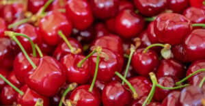 Red Tart Cherry Extract: Benefits, Sources, Side Effects and Uses